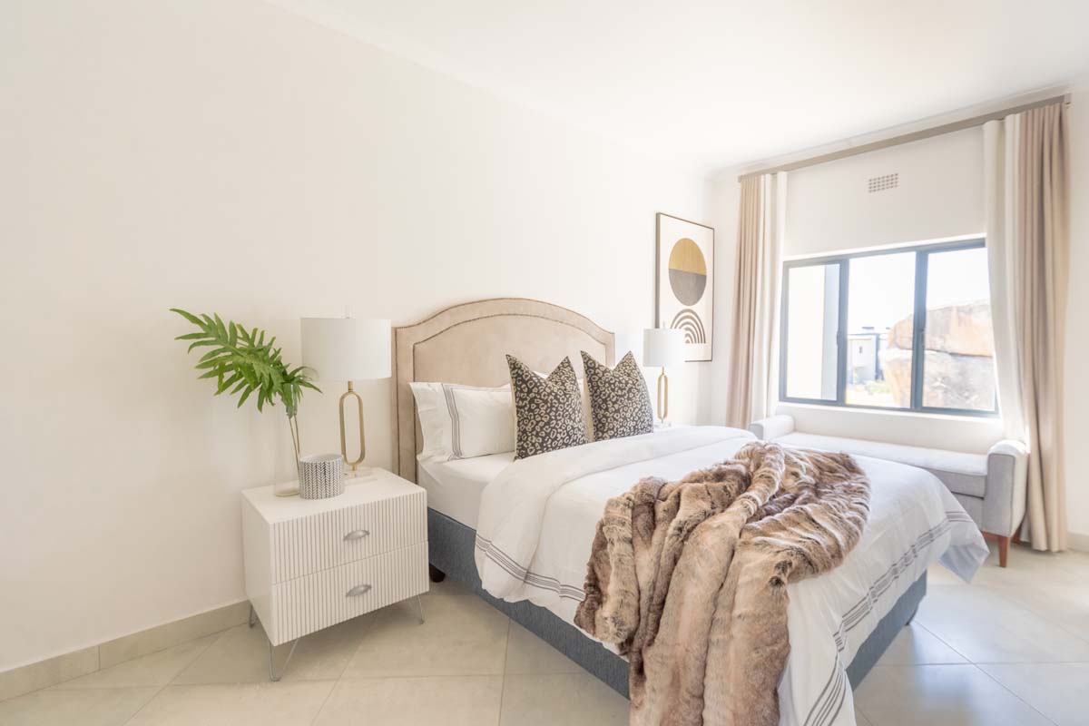 Halcyon Days – Stylish Two Beds at Arlington Estate - Cardinal Properties
